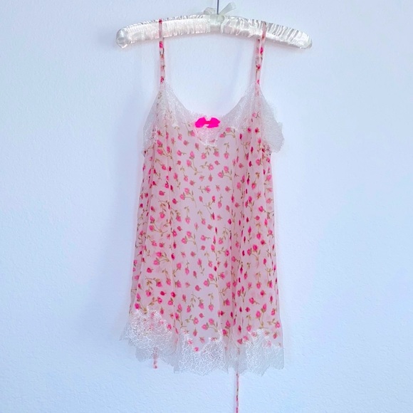 Victoria's Secret | Intimates & Sleepwear | Small Sheer Rose Lace Trim ...